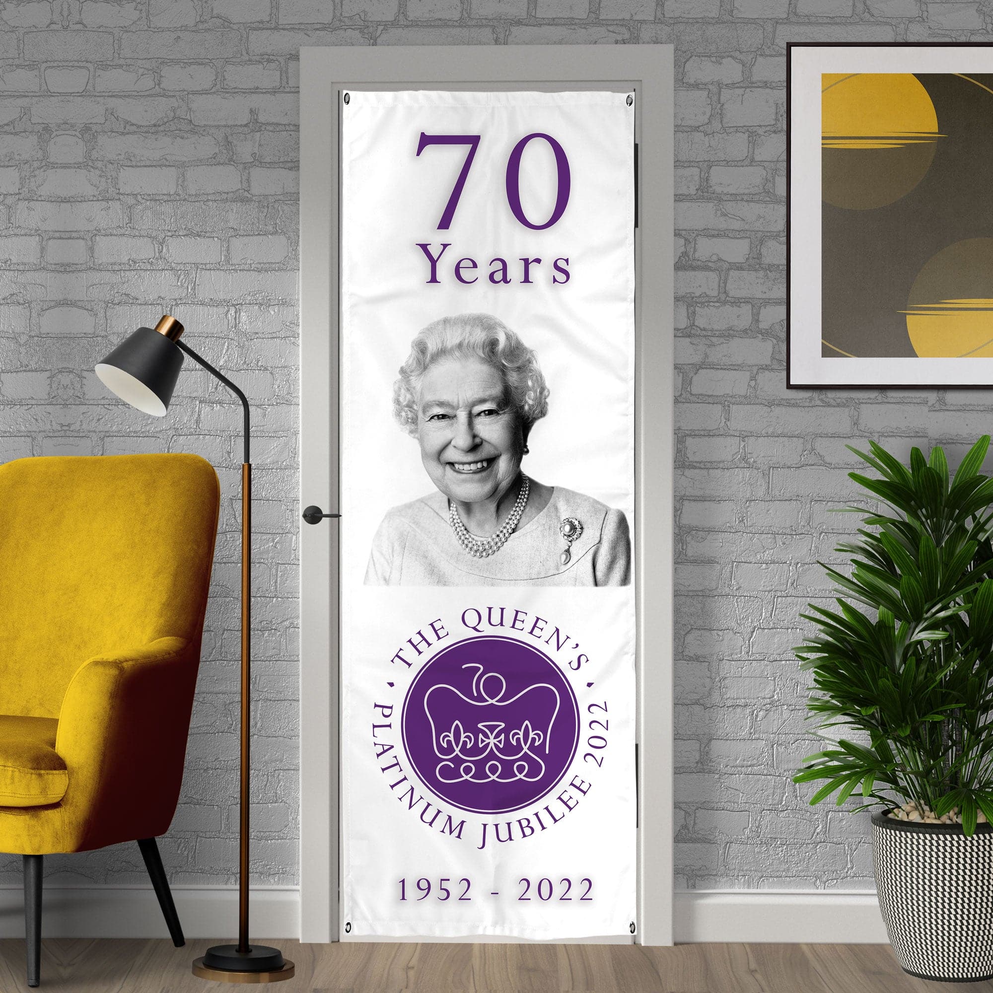 Platinum Jubilee White - Door Banner – https://britishmade.gifts/